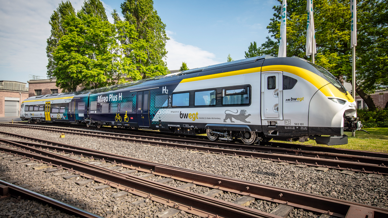 Ballard Power: "Wichtiger Meilenstein" – Siemens Mobility schlägt zu ...